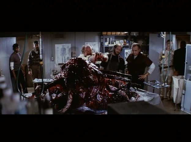 Нечто: Ужас обретает форму: фильм (1998) смотреть онлайн бесплатно на ...